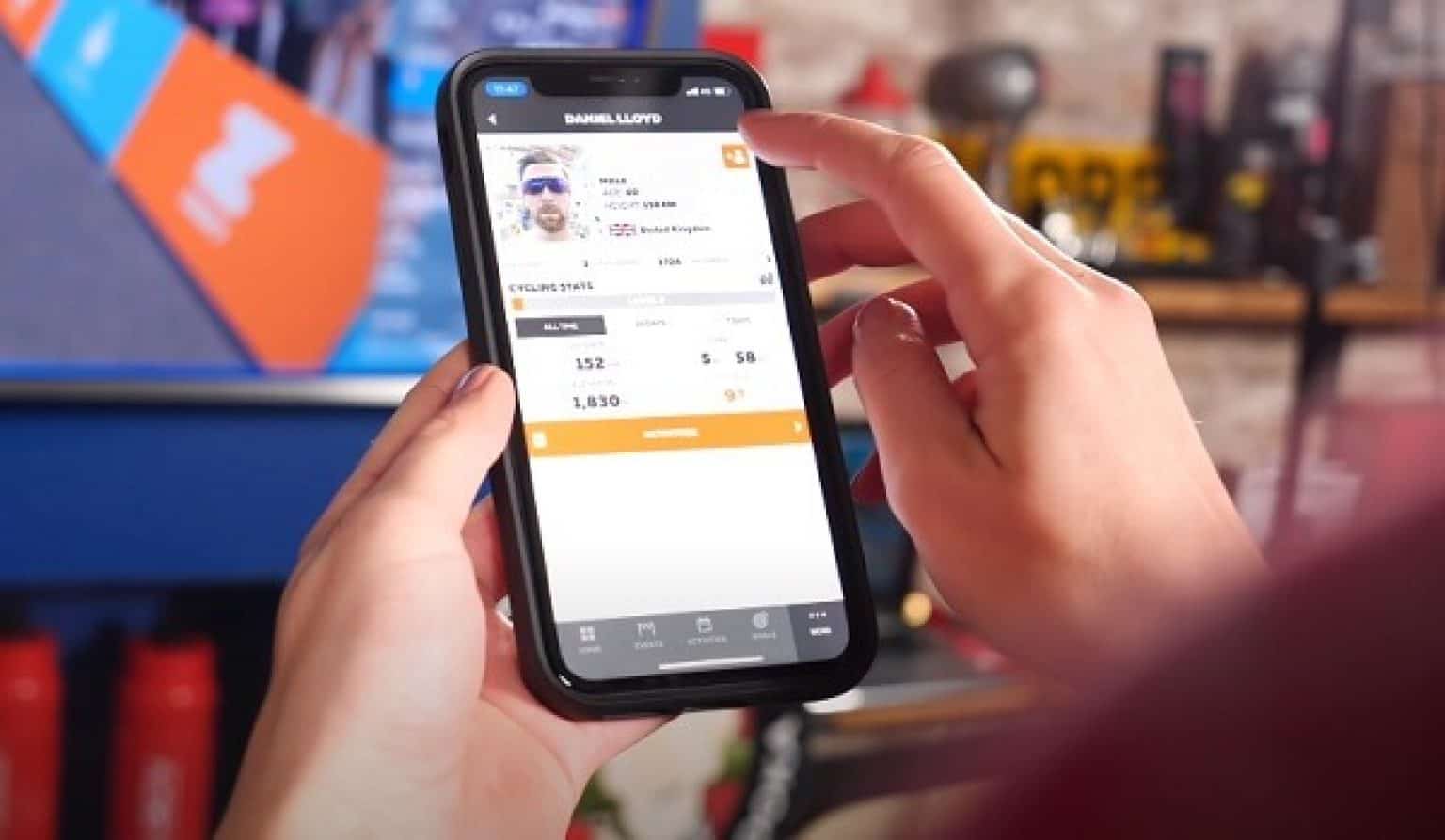 Is Zwift free? Know everything about Zwift - ApexBikes